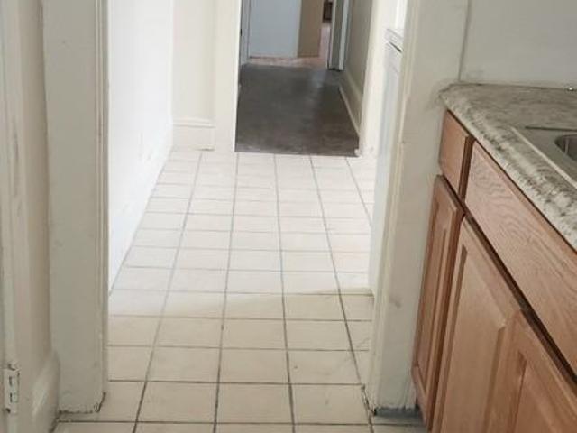 542 Washington 2 Bedroom Apartment for Rent at 542 Washington Ave, Albany, NY 12203 Pine Hills