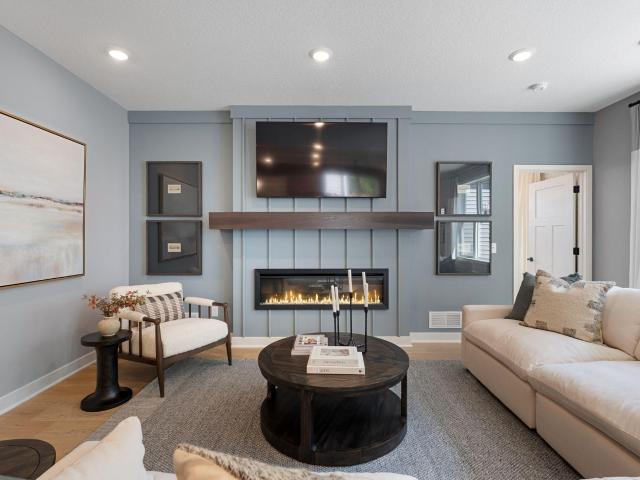 542 Tulare Terrace