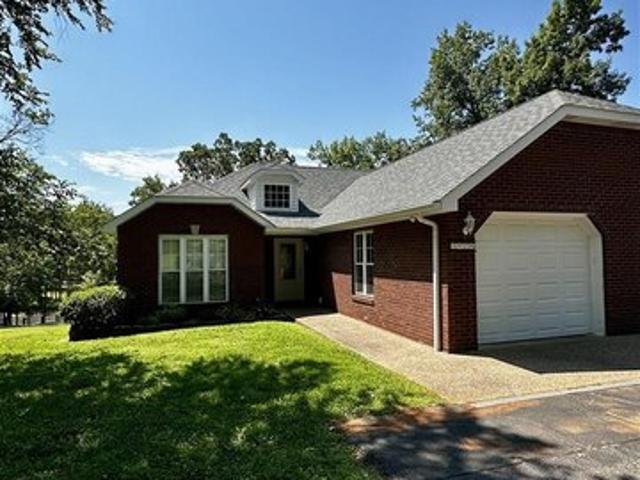 542A Hillcrest Dr, Brandenburg, KY 40108