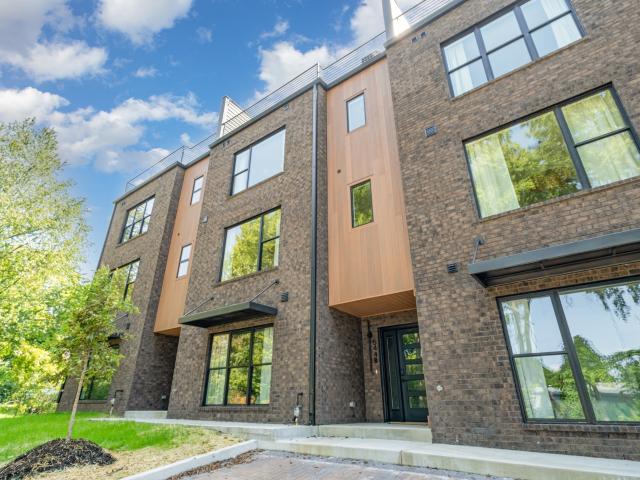 542A Rosedale Ave # 10