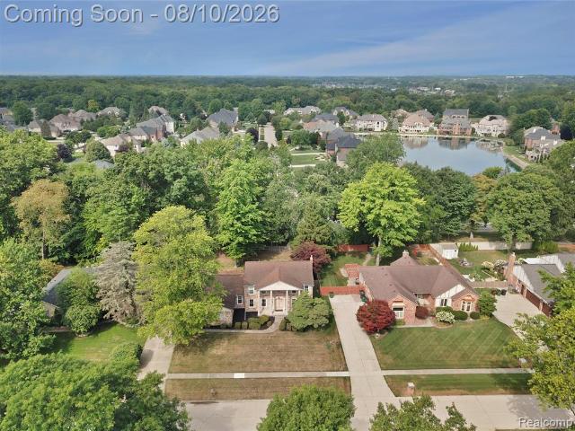 54359 Algonquin Drive