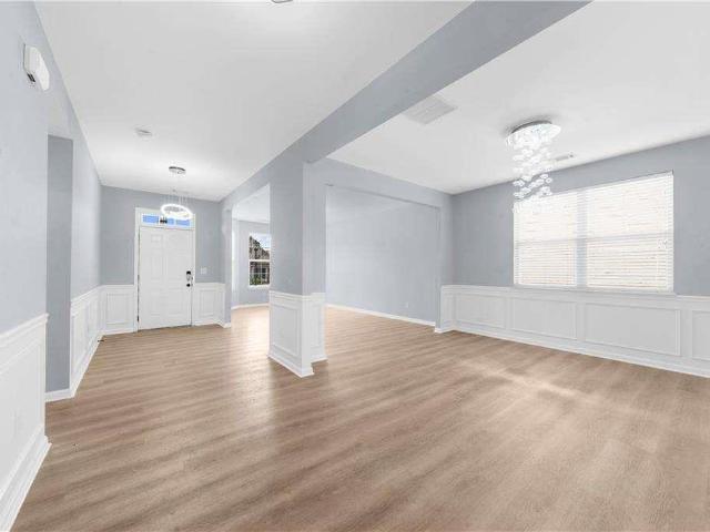 5435 Mirror Lake Drive