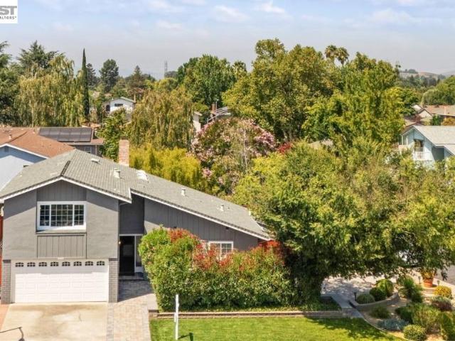5435 Betty Cir