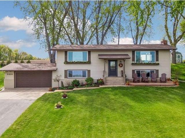 5435 County Road 6 SW, Howard Lake, MN 55349