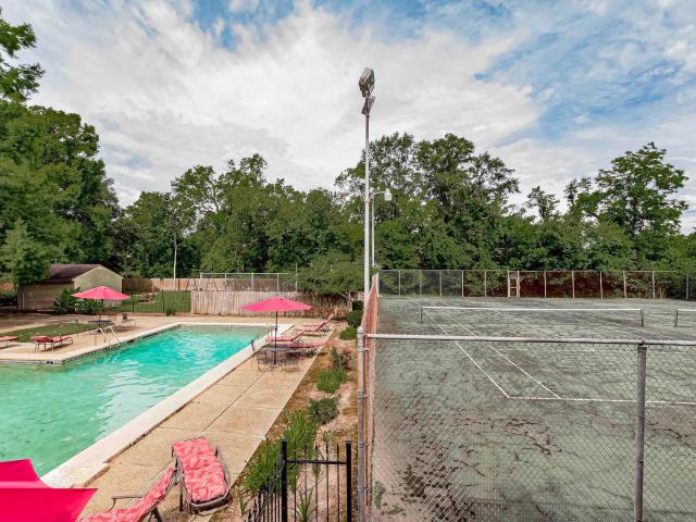 5435 Heatherstone Dr, Baton Rouge, LA 70820 | MLS #BR2026001