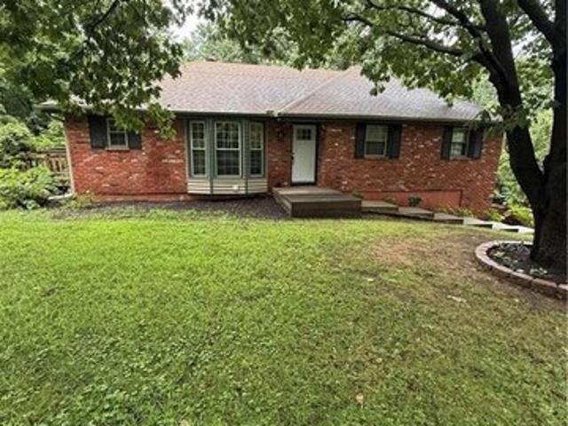 5436 N Hardesty Ave, Kansas City, MO 64119