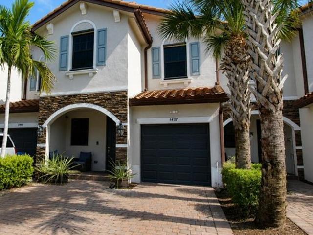 5437 NW 27th Ct, Margate, FL 33063