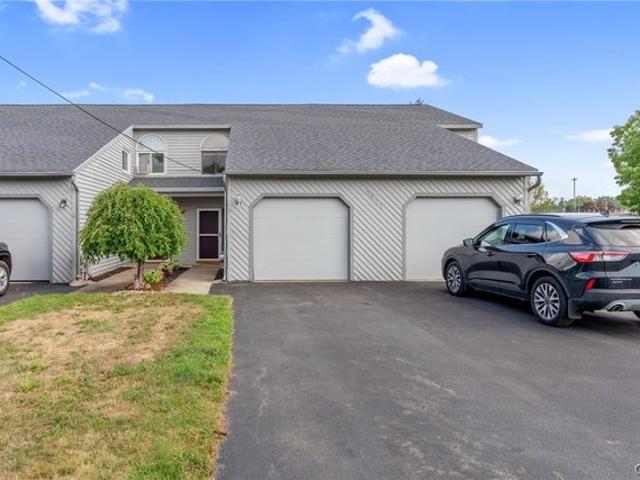 5437 Bennett St Apt 5, Brewerton, NY 13029