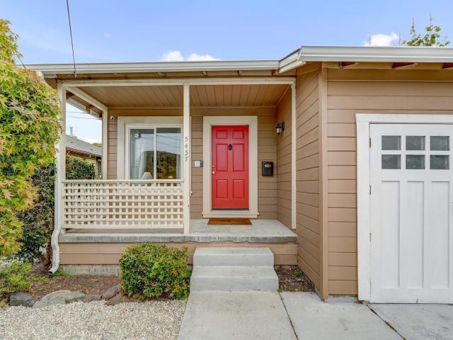 5437 Colusa Ave