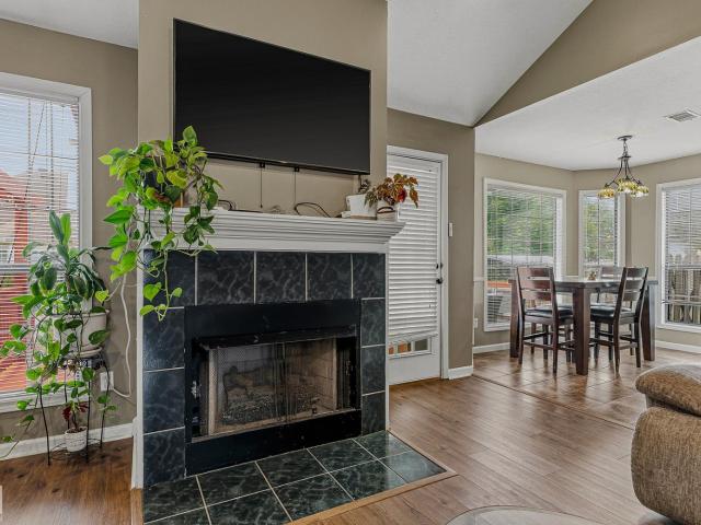 5437 Summer Place