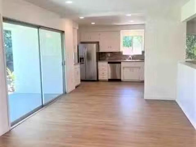 54391266 10508 Collett Ave