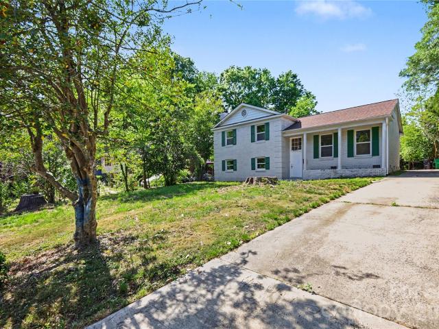 5439 Kerry Lane