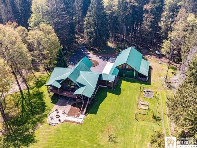 5430 Ellery Centralia Rd, Dewittville, NY 14728