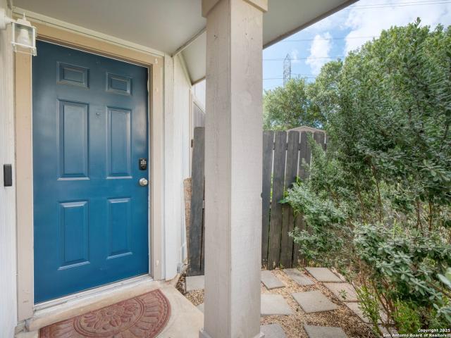 5430 Vista Ct, San Antonio, TX 78247 | MLS #1883 | Compass