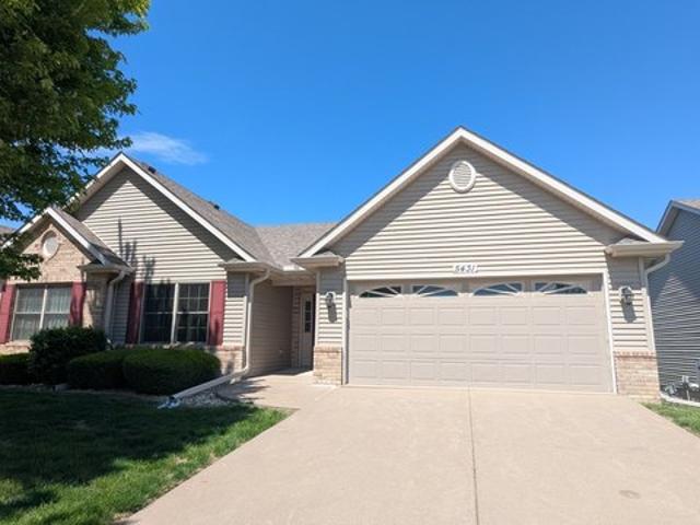 5431 Northwest Cir, Davenport, IA 52806