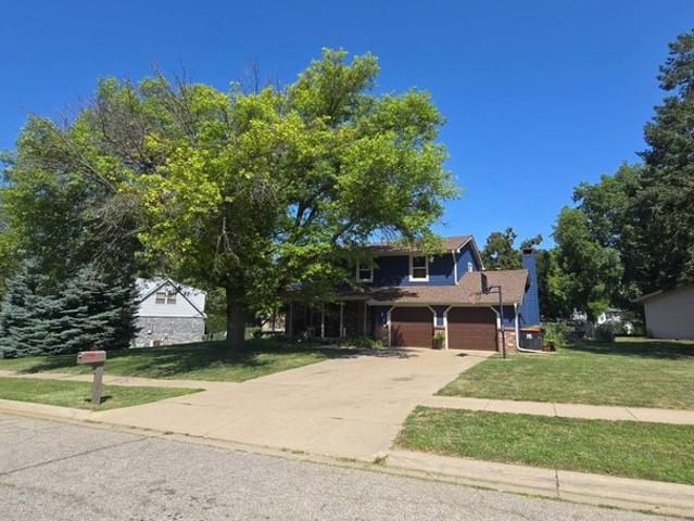 5431 Danbury Rd, Lincoln, NE 68512