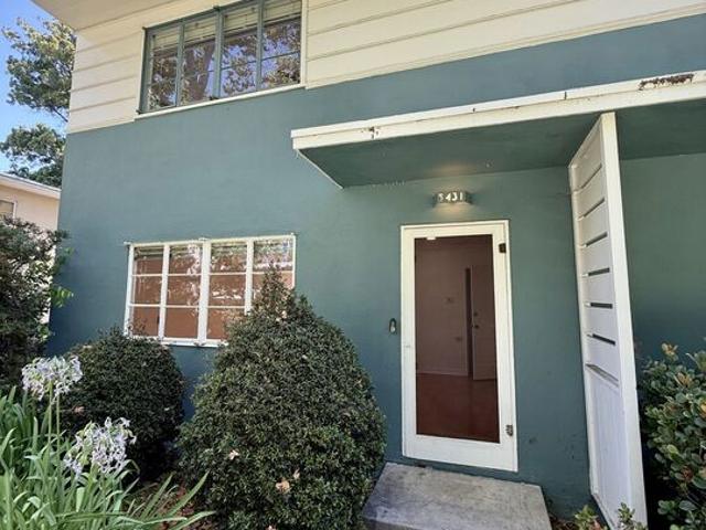 5431 Village Green
