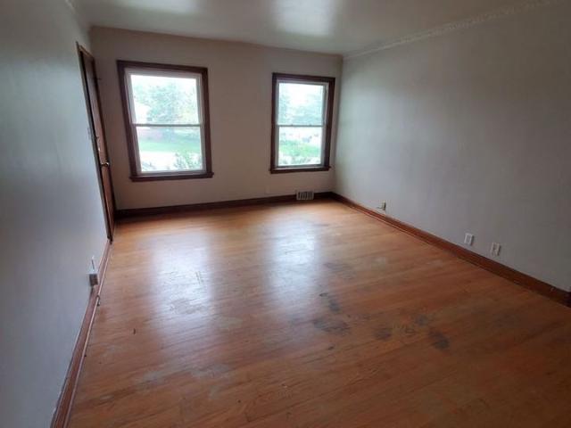 5431 W Greenfield Ave. 4 Unit 2 Bedroom Apartment for Rent at 5431 W Greenfield Ave, West Milwaukee, WI 53214