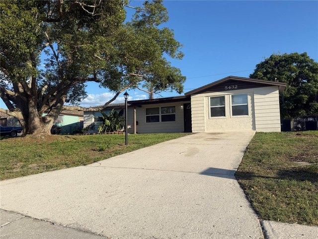 5432 Drift Tide Dr, New Port Richey, FL 34652