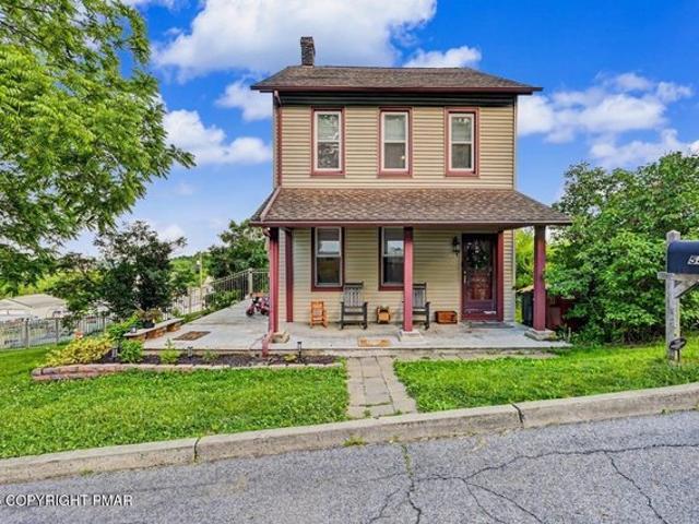 5432 Lehigh St, Whitehall, PA 18052