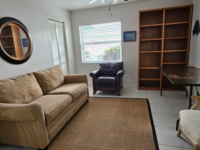 5432 Privet Pl, Unit D, Delray Beach, FL 33484 | MLS #B26002