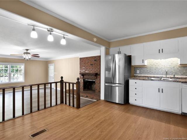 5432 Sandstone Drive