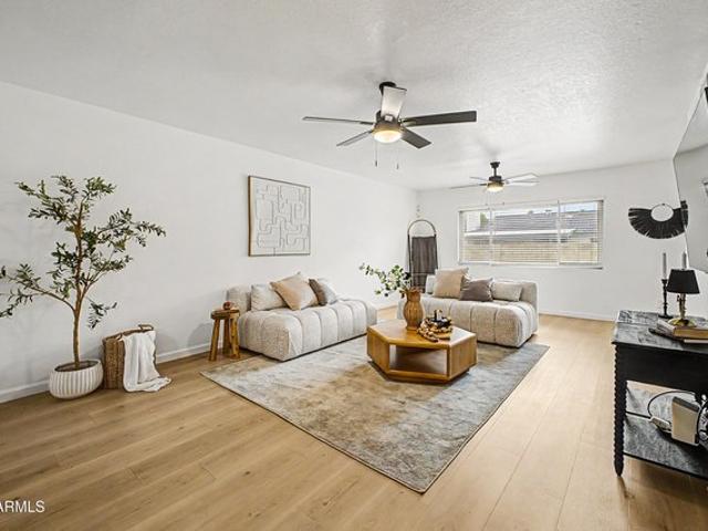 5432 W Dahlia Dr, Glendale, AZ 85304