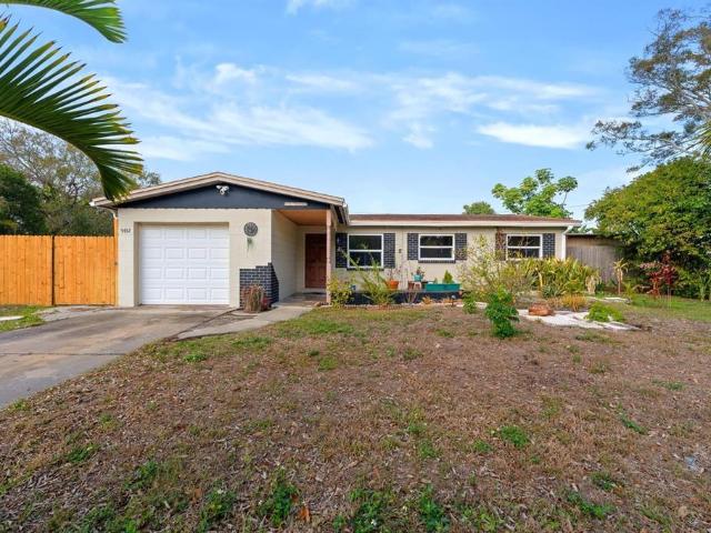 5432 63rd Way N, St. Petersburg, FL 33709 | Compass