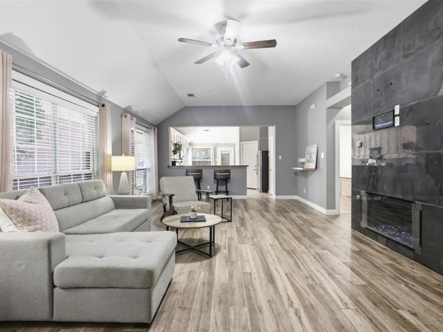 5433 Mohawk Court
