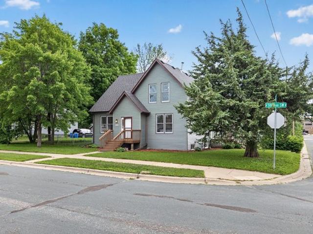 543 5th Ave SW, Cambridge, MN 55008