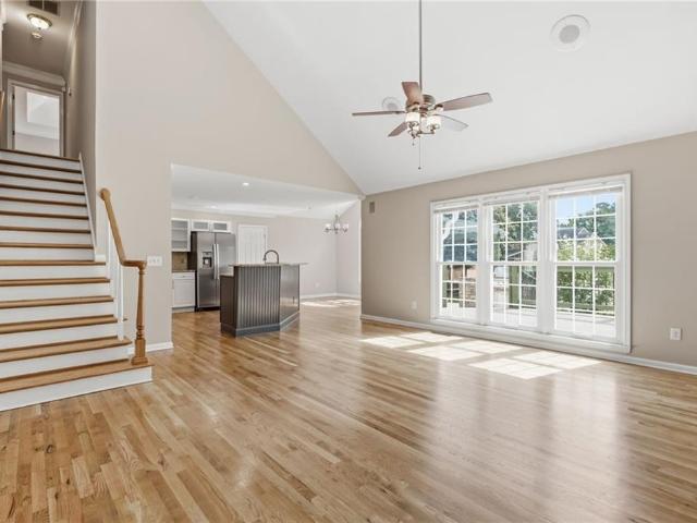 543 Chapman Lane