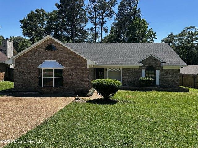 543 Birdie Dr, Byram, MS 39272