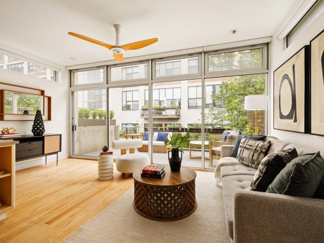 543 DEAN Street 3
