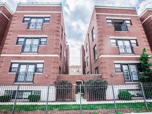 543 E 43rd St Apt 2E, Chicago, IL 60653