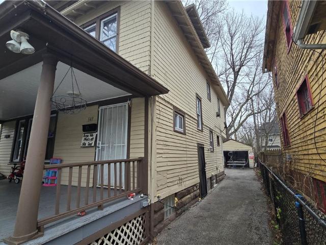 543 E 108th