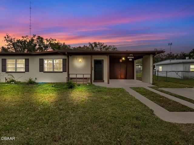 543 Jacobsen Ave, Daytona Beach, FL 32117