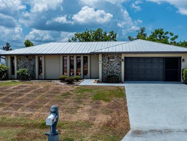543 Mayview Ave NW, Port Charlotte, FL 33952