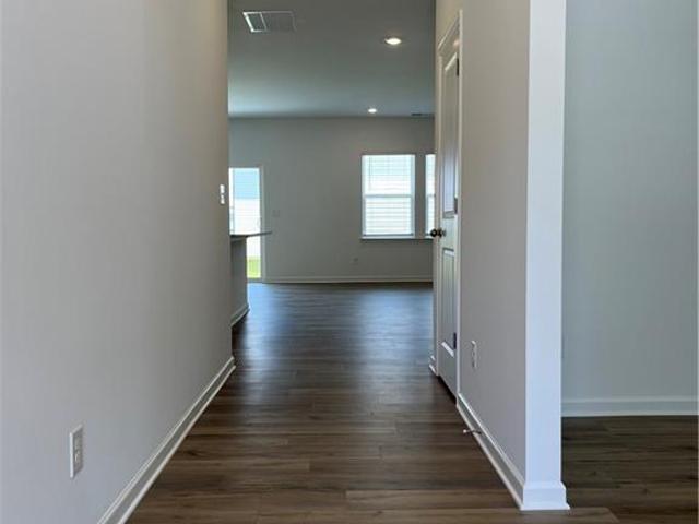 543 Madision Lakeview Drive