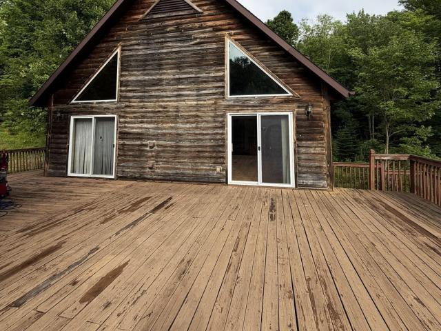 543 Maple Wood Lane