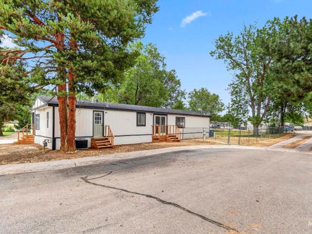 543 Silver City Dr
