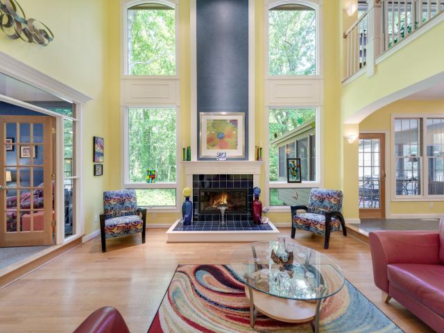 543 Windridge Drive