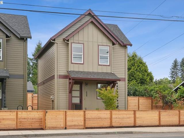 5444 NE Prescott St Unit 1, Portland, OR 97218