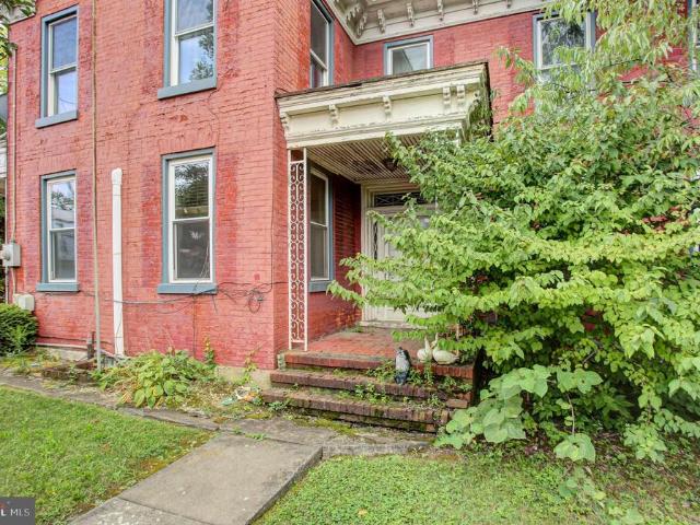 5444 Buchanan Trail West W