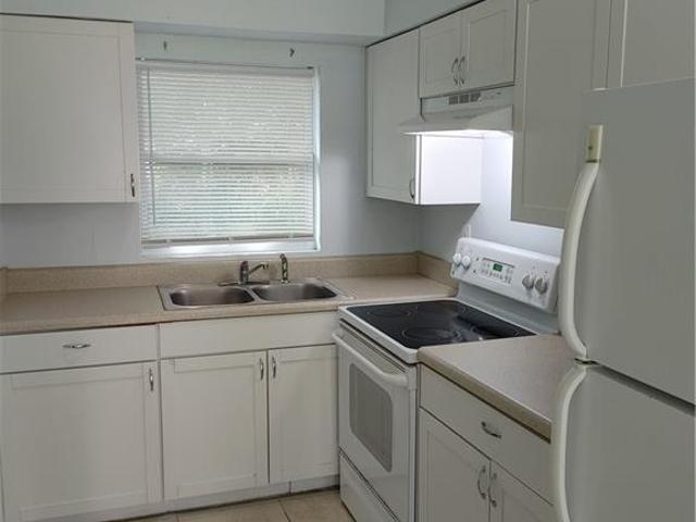 5444 Eleventh Ave, Fort Myers, FL 33907 | MLS #226007