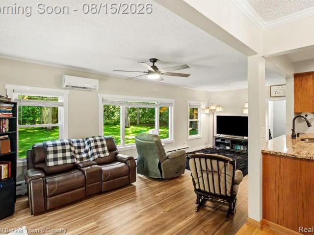 5444 Golf Club Road