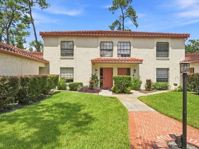 5444 Saddlebrook Way Apt 2, Zephyrhills, FL 33543