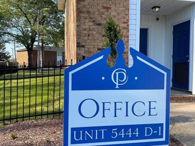 5444 Wichita Dr, Fayetteville, NC 28303