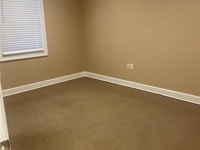 5445 McGinnis Village Place 102