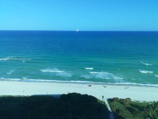 5445 Collins Ave #1425, Miami Beach, FL 33140