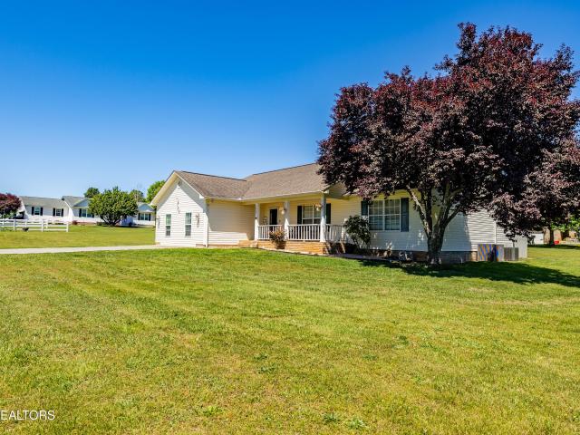 5445 Evergreen Farms